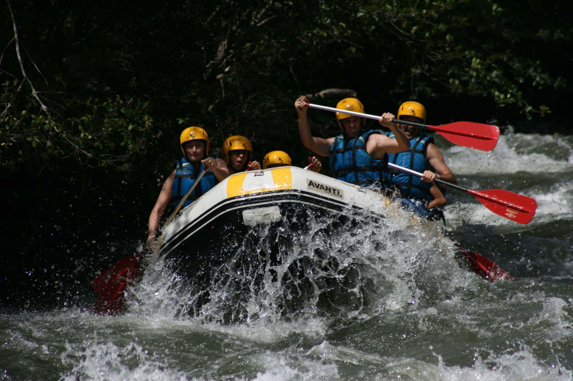 White water Rafting in Cantabria - Paddle in Spain | Water Activities ...